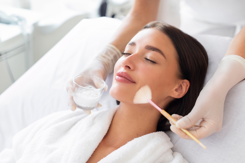 The Best Facials for a Holiday Glow in Swansea, IL